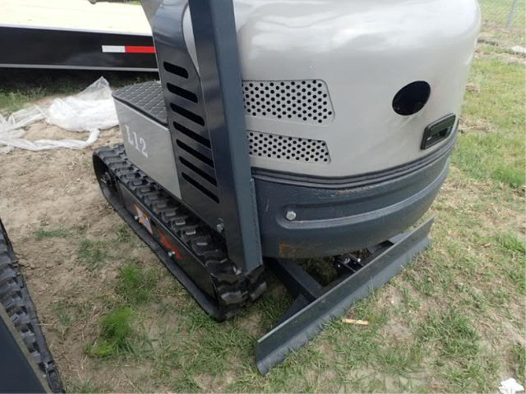 AGROTK L12 Construction Compact Excavators for Sale | Tractor Zoom