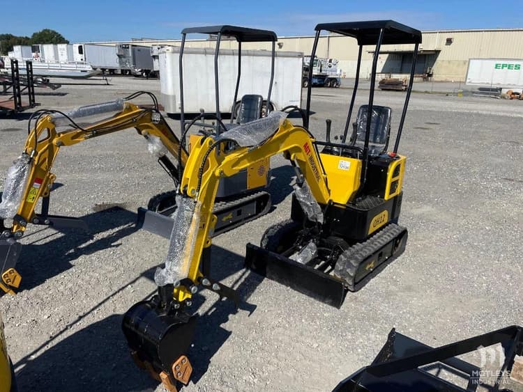 AGT Industrial QH12 Construction Compact Excavators for Sale | Tractor Zoom