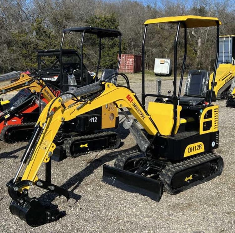 Agt Industrial Mini Excavator