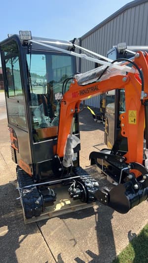 SOLD - AGT Industrial QH13R Lot No. 5964882 Construction with --- Hrs ...