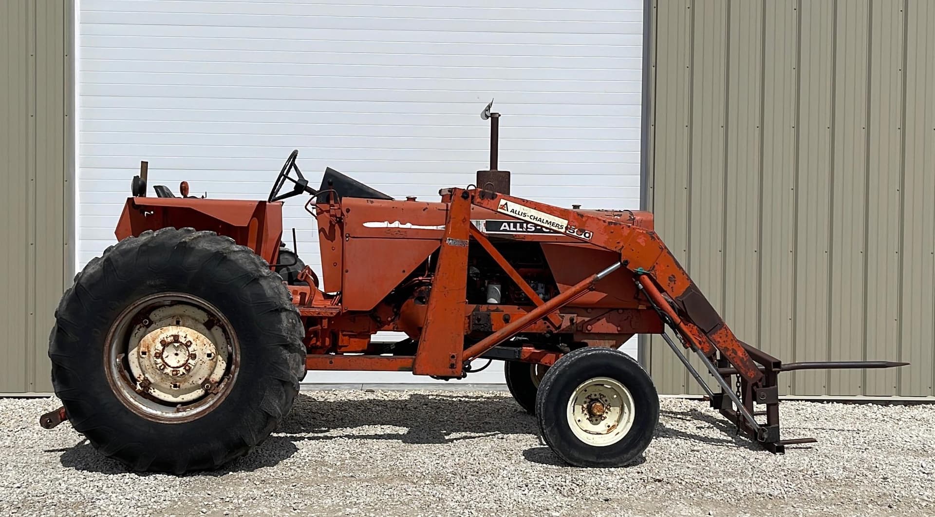 Allis Chalmers 185 Tractors 40 to 99 HP for Sale | Tractor Zoom