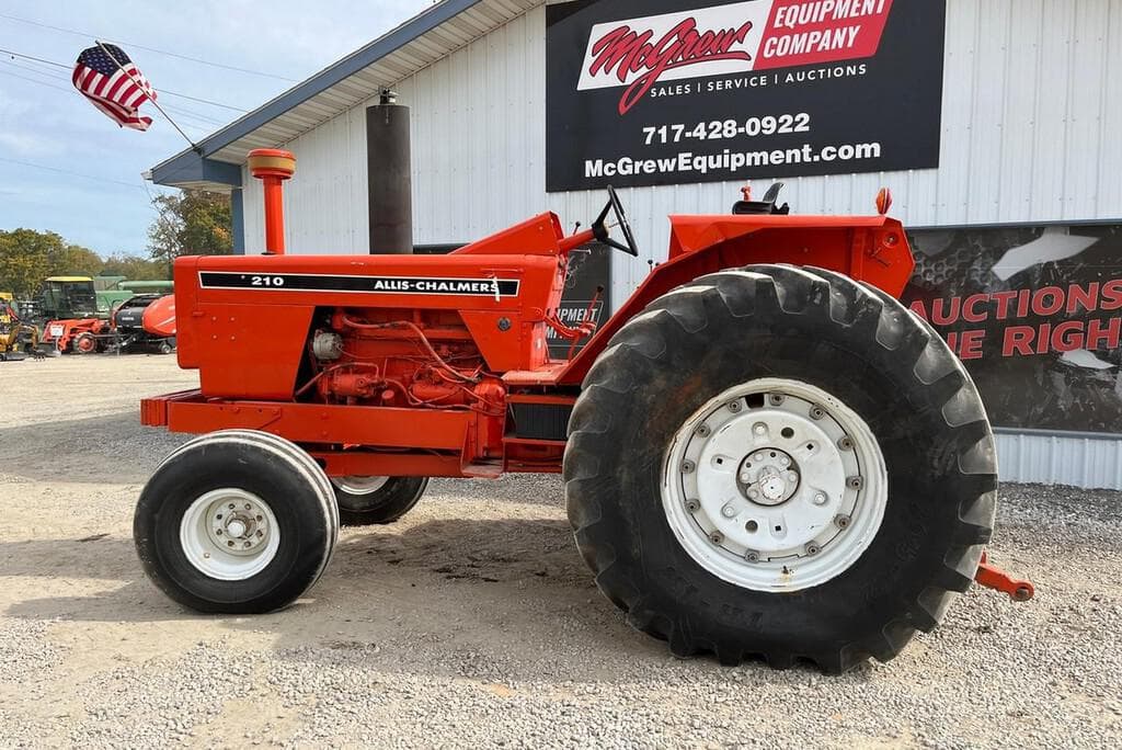 Allis Chalmers 210 Tractors 100 to 174 HP for Sale | Tractor Zoom