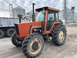 Allis Chalmers 6080 Tractors For Sale with 5,799 Hrs | Tractor Zoom