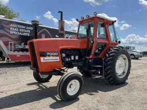 SOLD - Allis Chalmers 7000 Lot No. 1291 Tractors with 117 HP | Tractor Zoom