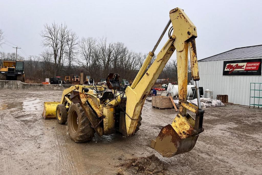 Allis Chalmers I600 Construction Backhoe Loaders for Sale | Tractor Zoom