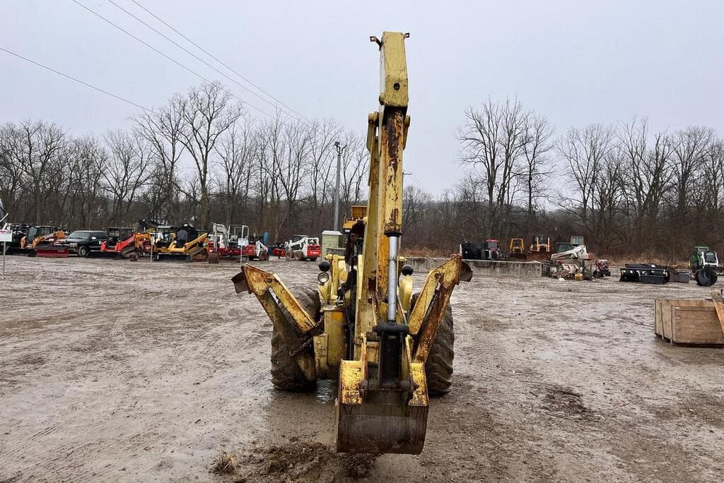Allis Chalmers I600 Construction Backhoe Loaders for Sale | Tractor Zoom