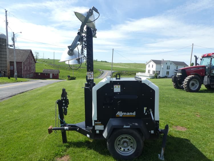 Allmand Night-Lite V-Series Construction Light Towers for Sale ...