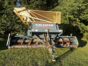SOLD - Amadas 2100 Stock No. 115041 Combines with --- Hrs | Tractor Zoom