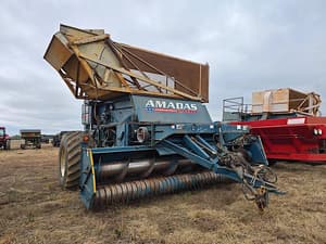 SOLD - Amadas 2100 Lot No. 6097 Combines with --- Hrs | Tractor Zoom