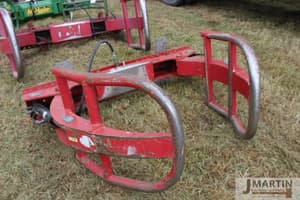 SOLD - Anderson JRB hyd bale squeezer Hay and Forage | Tractor Zoom