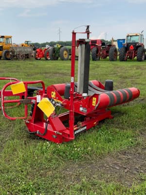 SOLD - Anderson RB200 Bale Wrapper, 3 Pt., Round Bales up to 5'x5' Hay ...