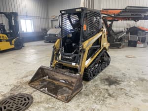 SOLD - ASV RC30 Lot No. 145 Construction with 1,876 Hrs | Tractor Zoom