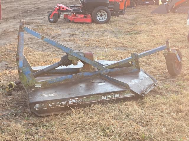 Ford 951B Lot No. 211043 Hay and Forage For Sale with 5 ft | Tractor Zoom