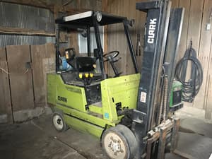 SOLD - Clark GCX25 Lot No. 25 Other Equipment | Tractor Zoom
