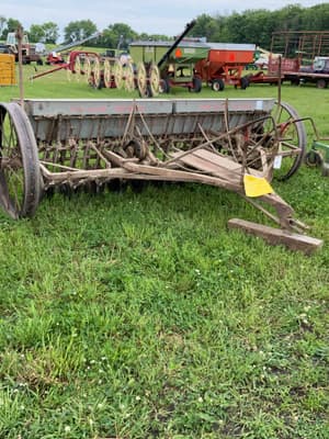 SOLD - John Deere Van Brunt 12' Grain Drill, Mechanical Lift, Grass ...
