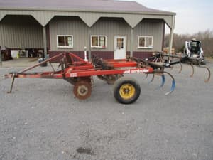 SOLD - Case Soil Controller Lot No. 1282 Tillage with 7 Shanks ...
