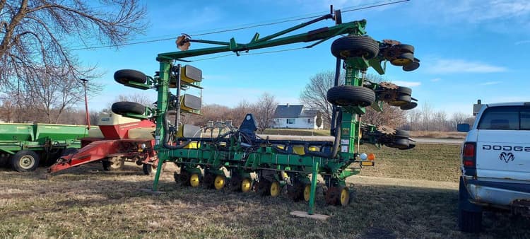 John Deere 7300 Planting Planters for Sale | Tractor Zoom