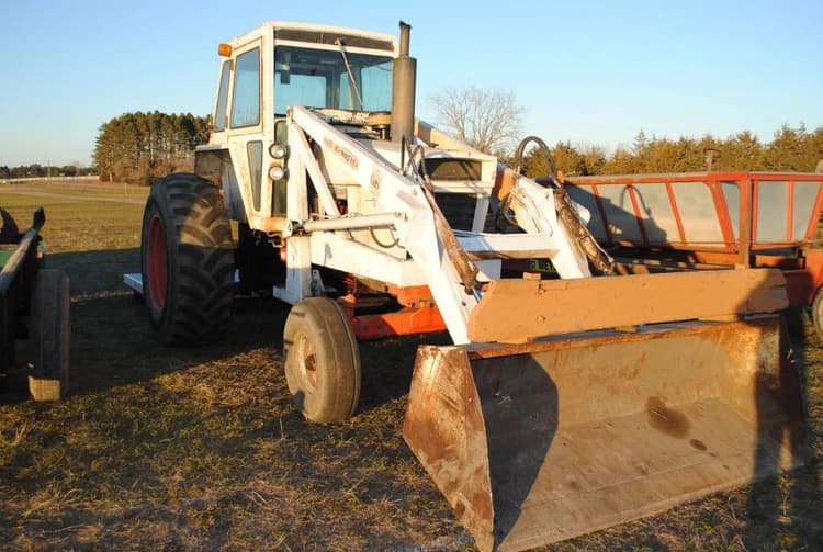 J.I. Case 1070 Tractors 100 to 174 HP for Sale | Tractor Zoom
