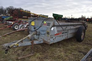 SOLD - New Idea 3626 Lot No. 15a Manure Handling | Tractor Zoom