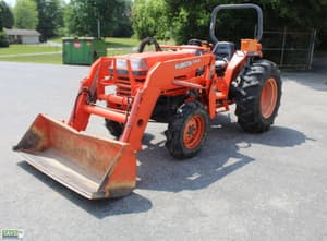 SOLD - 2003 Kubota L4300 Lot No. 2 Tractors with 889 Hrs | Tractor Zoom