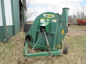 SOLD - Badger Blower - Fredrick WI Hay and Forage | Tractor Zoom