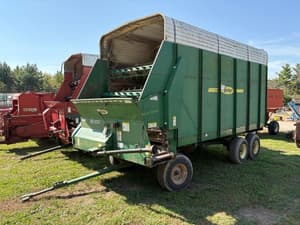 SOLD - Badger BN1050 Lot No. 114 Harvesting | Tractor Zoom