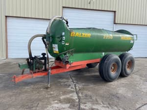 SOLD - Balzer Magnum 2250 manure tanker Manure Handling | Tractor Zoom