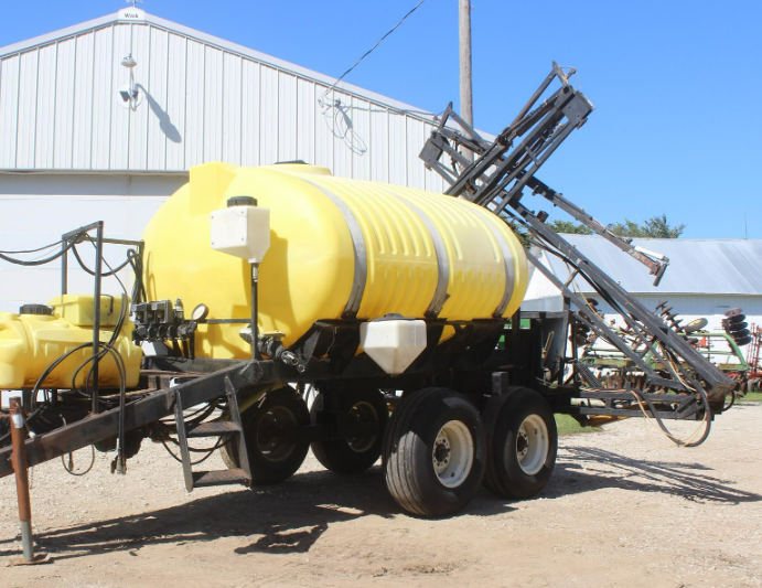 SOLD - B&B Technologies XXL1060 Chemical Applicators with 1,000 Gal ...