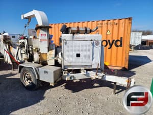 SOLD - Bandit 200XP Lot No. 35011 Other Equipment | Tractor Zoom