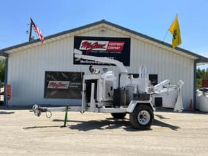 SOLD - Bandit 250XP Chipper Other Equipment | Tractor Zoom