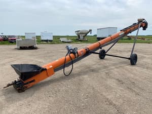 SOLD - Batco 1335 Lot No. 20 Harvesting with --- Ft | Tractor Zoom