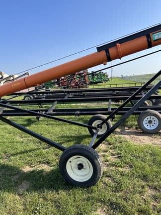 Batco 1335TD Harvesting Grain Augers/Conveyors for Sale | Tractor Zoom