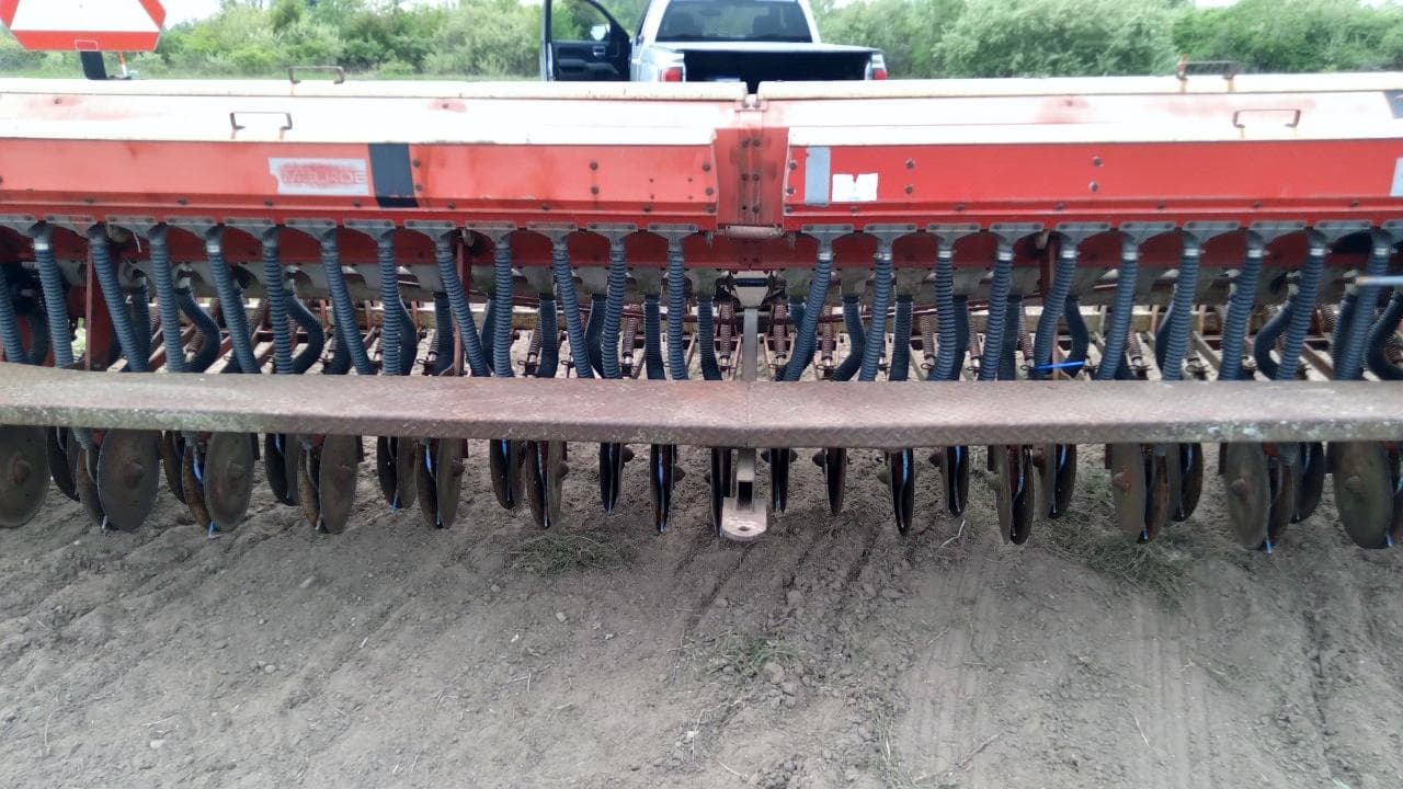 Melroe 244 Planting Grain Drills for Sale | Tractor Zoom