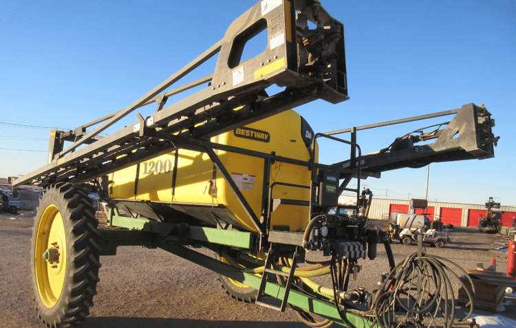 Bestway Field Pro III Chemical Applicators Sprayers - Pull Type for ...