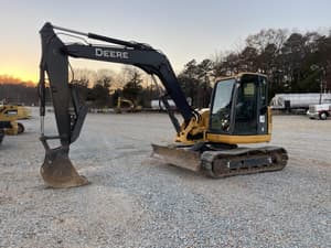 SOLD - John Deere 85D Lot No. 931 Construction with 3,220 Hrs | Tractor ...