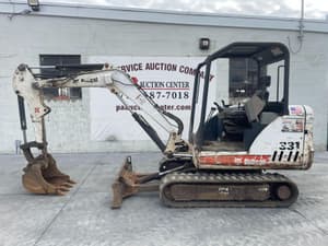 SOLD - Bobcat 331 Lot No. 112 Construction with 929 Hrs | Tractor Zoom