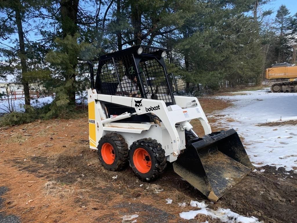 SOLD - Bobcat 440B Construction with 793 Hrs | Tractor Zoom