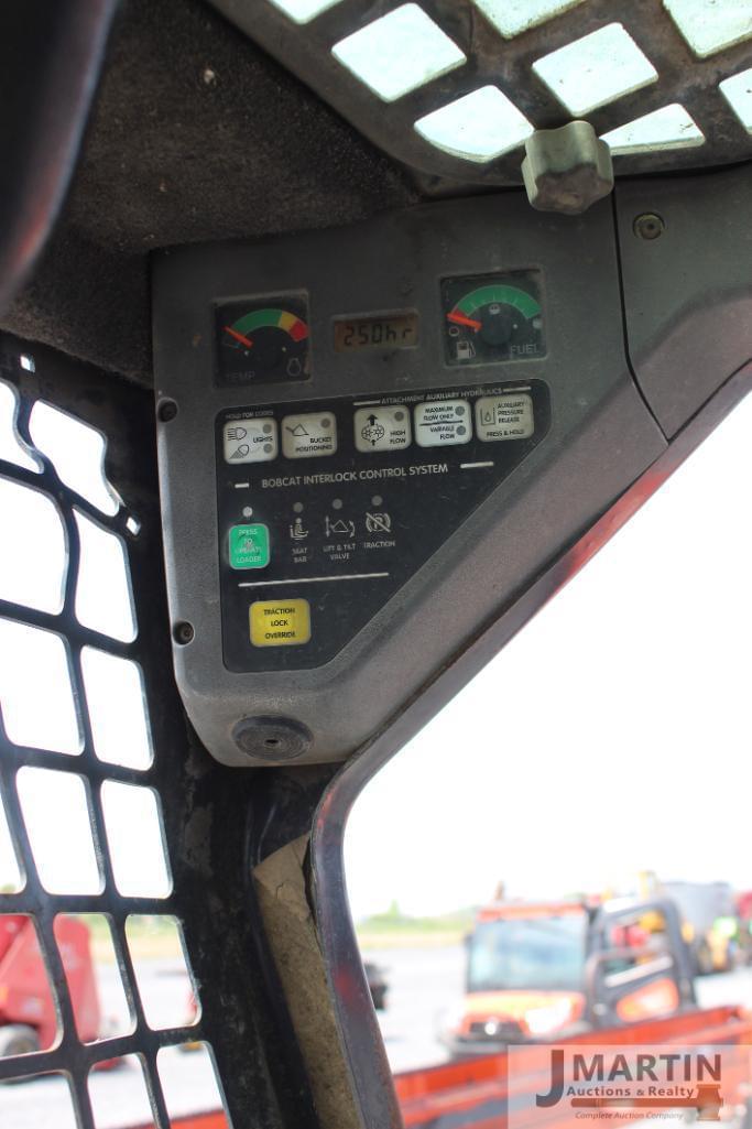 Bobcat S220 Construction Skid Steers for Sale | Tractor Zoom