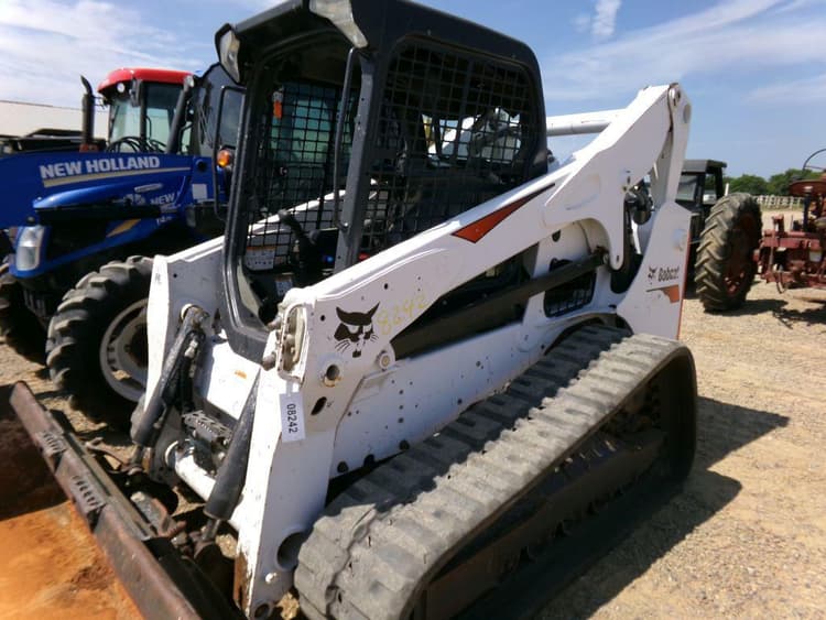 Bobcat T740 Construction Compact Track Loaders for Sale | Tractor Zoom