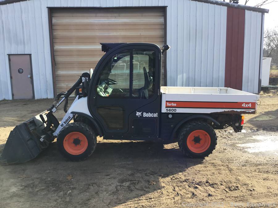 SOLD - Bobcat Toolcat 5600 Other Equipment with 2,634 Hrs | Tractor Zoom