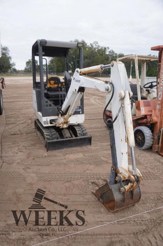 SOLD - Bobcat X320 Construction Compact Excavators | Tractor Zoom