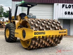 SOLD - Bomag BW212 Lot No. 40021 Construction with 3,051 Hrs | Tractor Zoom