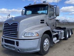 SOLD - 2016 Mack CXU613 Lot No. 5400 Other Equipment with 667,415 mi ...