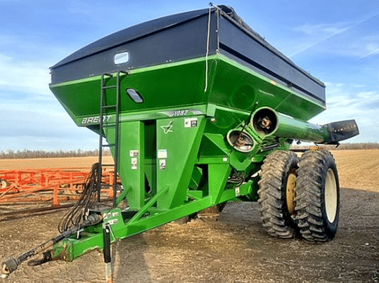 Brent 1082 Harvesting Grain Carts for Sale | Tractor Zoom
