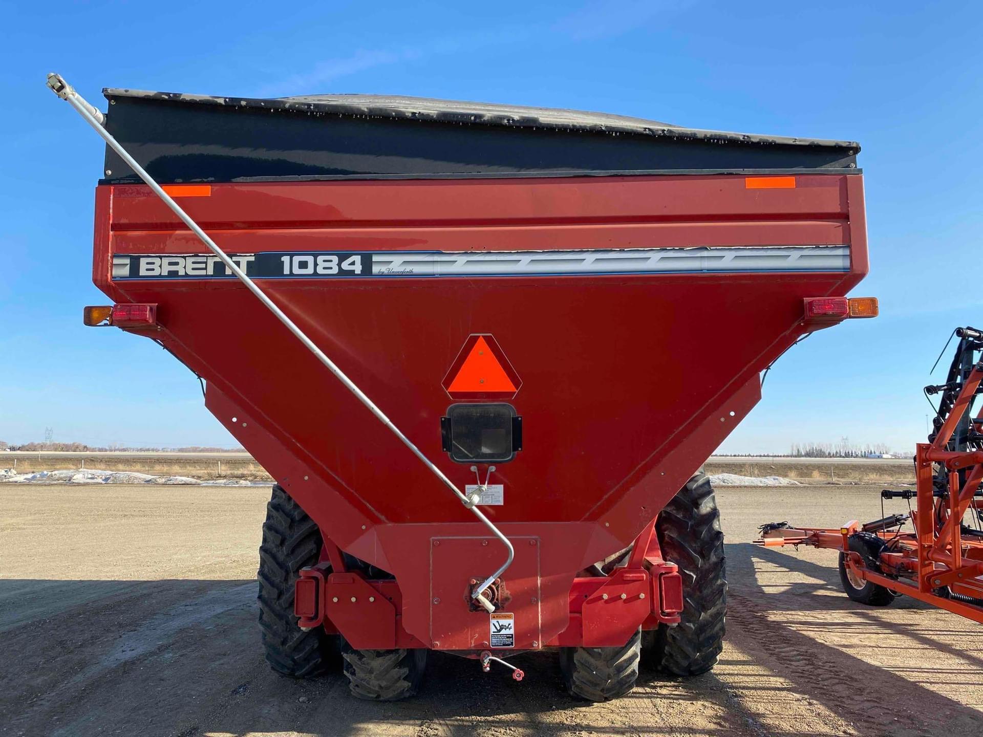Brent 1084 Harvesting Grain Carts for Sale | Tractor Zoom