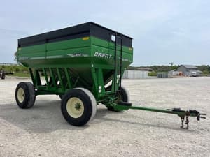 SOLD - Brent 444 Harvesting with 444 Bu | Tractor Zoom