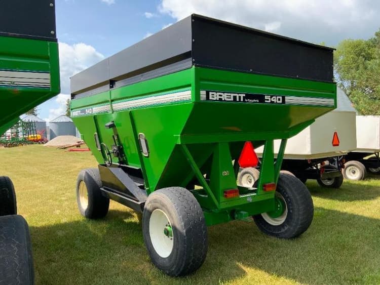 Brent 540 Harvesting Gravity Wagons for Sale | Tractor Zoom