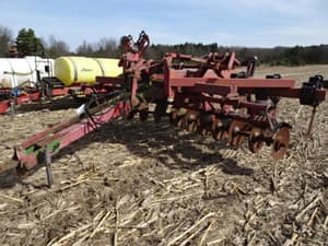 SOLD - Brent CPC 2007 Lot No. 164 Tillage with 7 Shanks | Tractor Zoom