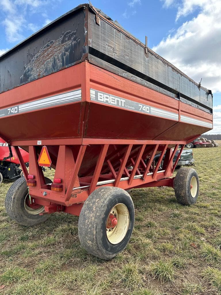 Tractor Zoom - Brent 740