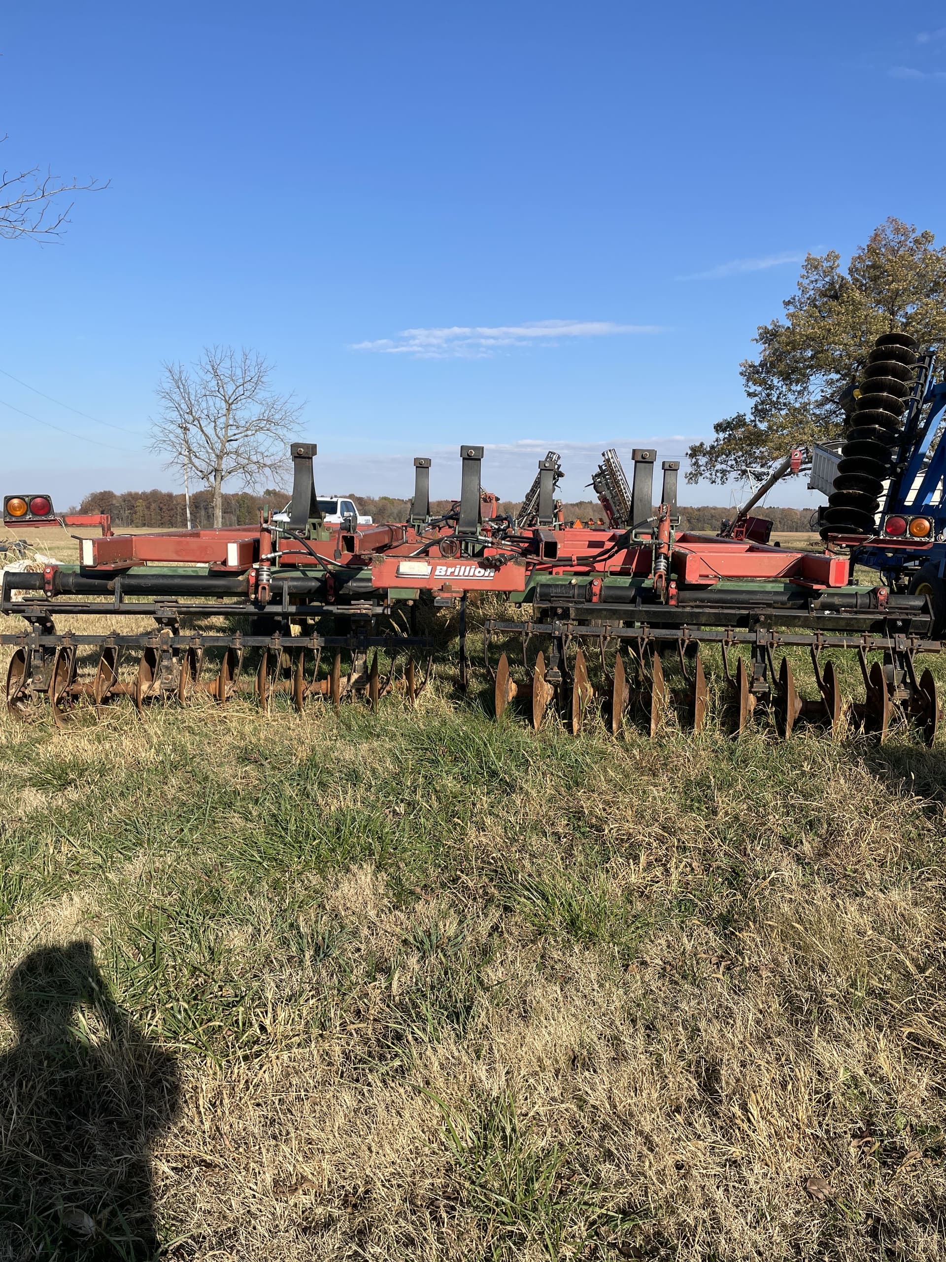 Tractor Zoom - Brillion Land Commander